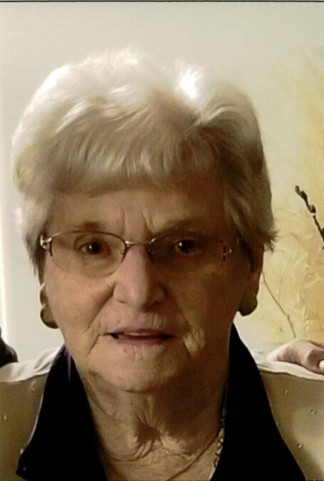 Alice Rowland Obituary - Red Deer, AB | Parkland Funeral Home